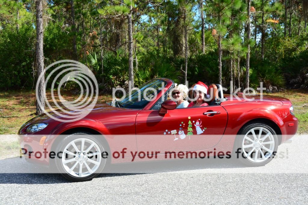 Miatas in parade ... - MX-5 Miata Forum