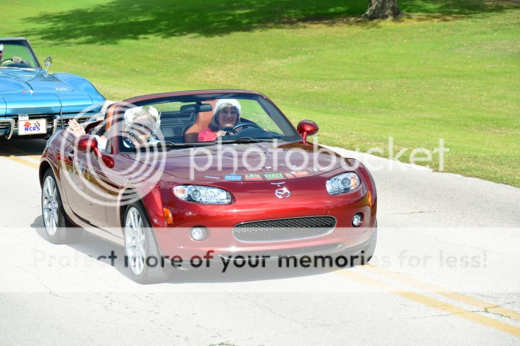 Miatas in parade ... - MX-5 Miata Forum
